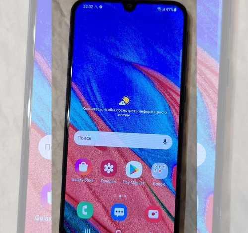 Samsung Galaxy A40, 4/64 ГБ