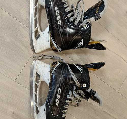 Хоккейные коньки Bauer supreme s180 4,5d