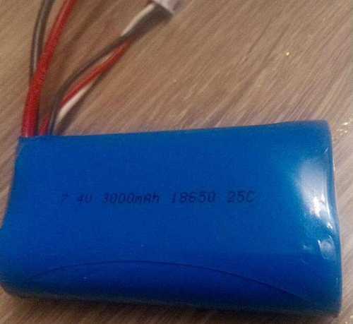 Новые li po аккумуляторы 7.4v 3000 mah