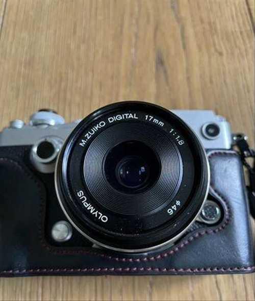 Фотоаппарат Olympus PEN-F и объектив M.Zuiko 17mm