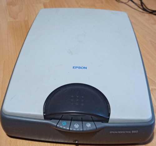 Сканер Epson Perfection 660