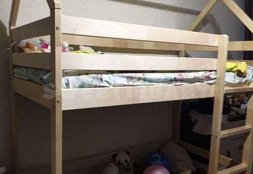 Детская кровать-домик двухъярусная
