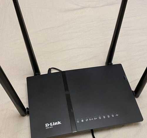 Wifi роутер d link dir 825