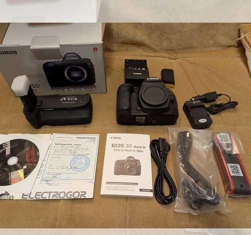 Canon EOS 5D Mark IV body