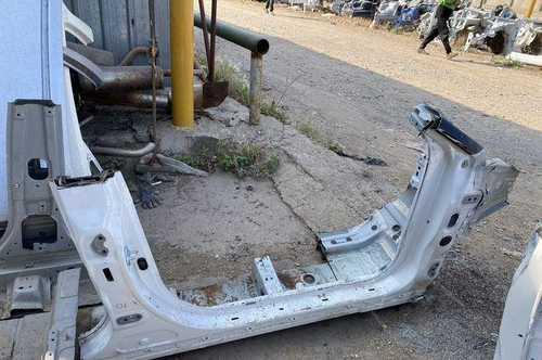 Порог правый toyota camry xv70