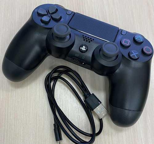 Геймпад Sony DualShock 4 (Черный)