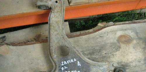 Рычаг передний Opel Zafira (F75)