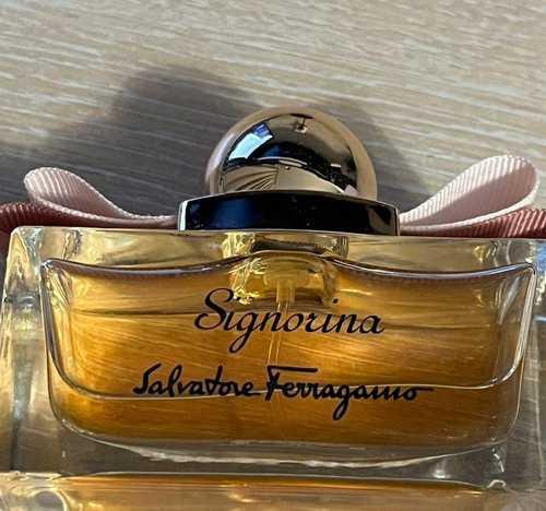 Духи signorina ferragamo