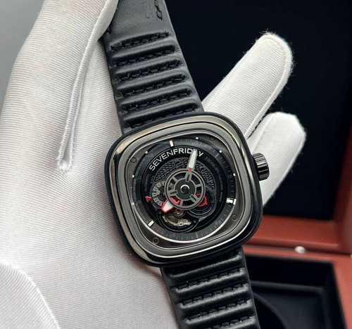 Мужские часы Sevenfriday P3C/02 "racer