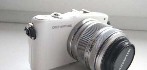 Продам фотоаппарат Olympus E-PM1