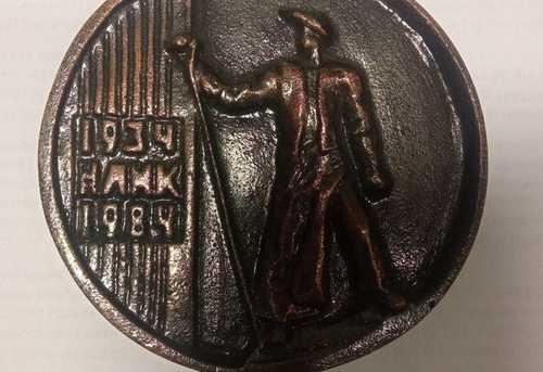 Настольная медаль 50 лет нлмк