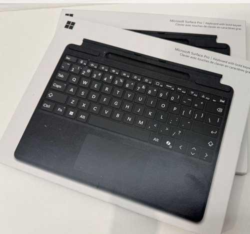 Новые Microsoft Surface Pro Keyboard (bold keyset)