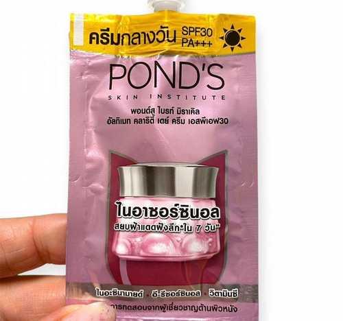 Дневной крем Pond's с SPF с ниазорцинолом 6,5 г