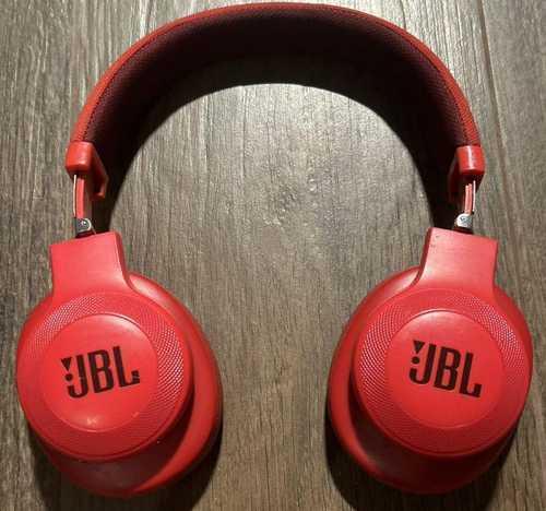 Беспроводные наушники JBL E55BT