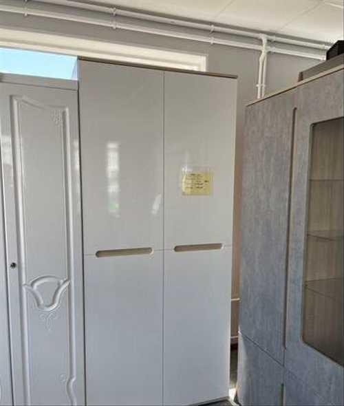 Шкаф 2-х дверный, белый, «Ким»