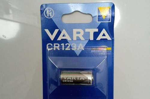 Батарейка varta CR123A 3 вольта