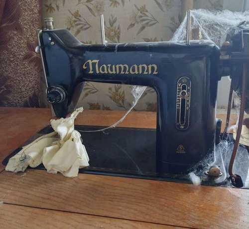 Швейная машина Naumann встроенная в стол