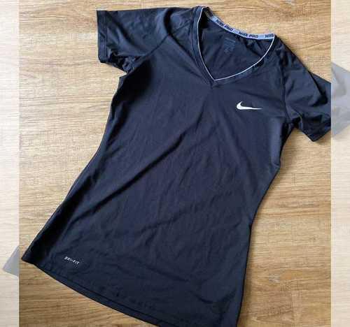 Футболка Nike dri fit женская m