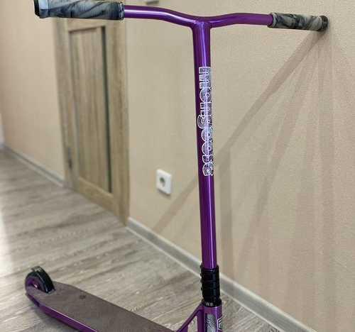 Самокат Mongoose rise 110 team freestyle scooter