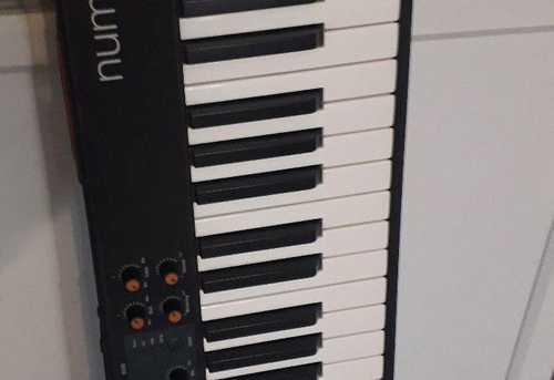 Studiologic numa compact 2