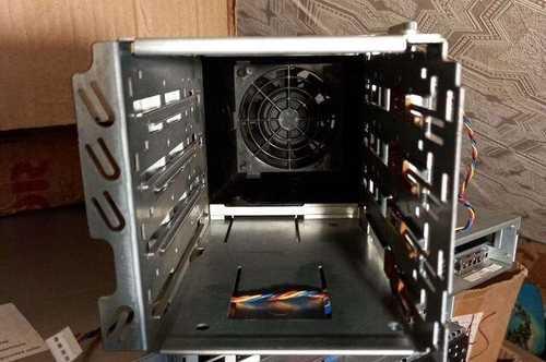 Дисковая корзина IBM на 4 hdd 3.5" с охлаждением
