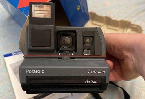 Моментальный фотоаппарат Polaroid Impulse Portrait