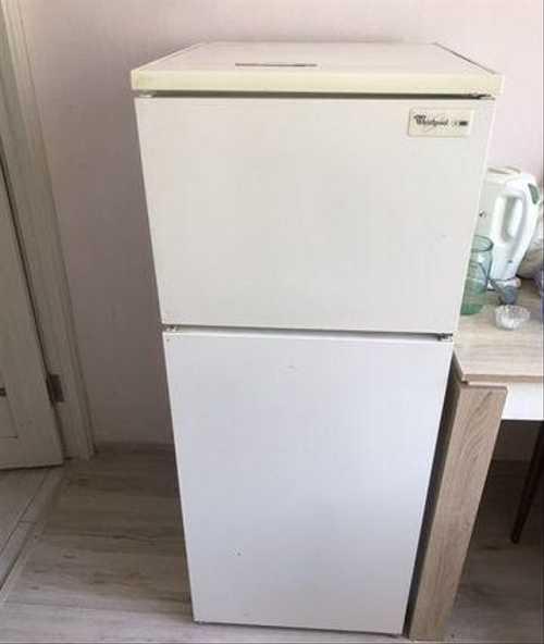 Холодильник бу узкий Whirlpool