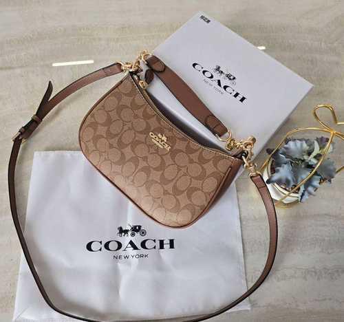Женская сумка coach через плечо новая