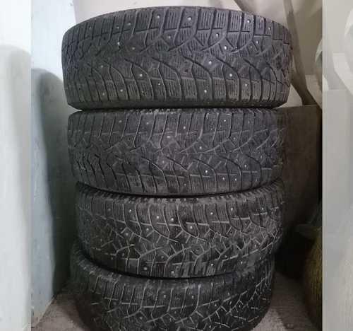 Accelera 651 4/4.5 R4