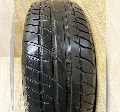 Tigar High Performance 195/60 R15 88H