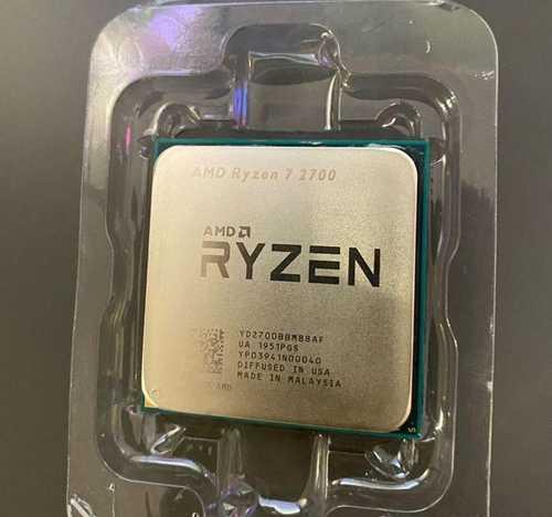 Процессор Ryzen 7 2700