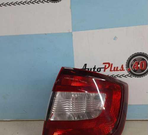 Фонарь задний правый Skoda Rapid 1