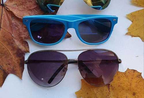 Солнцезащитные очки авиаторы голубые и чехол