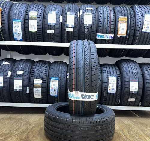 Viatti Strada 2 (V-134) 195/65 R15 95V