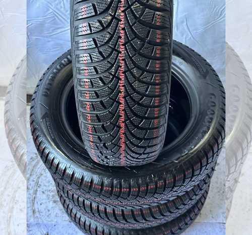 Goodyear UltraGrip 9 205/60 R16 92