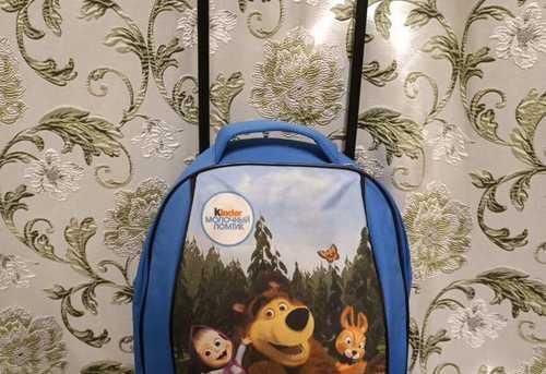 Детский чемодан и рюкзак
