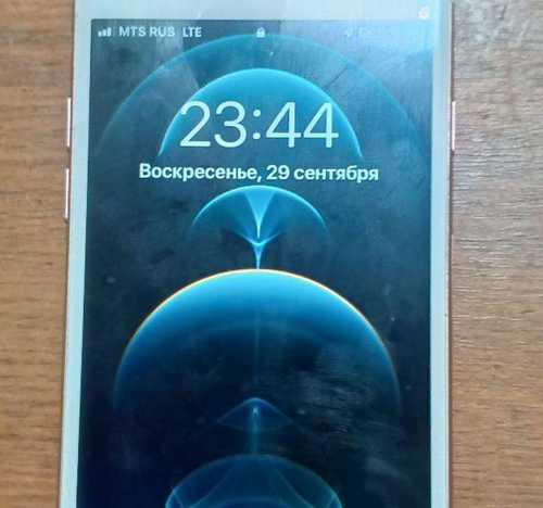 iPhone 7, 128 ГБ