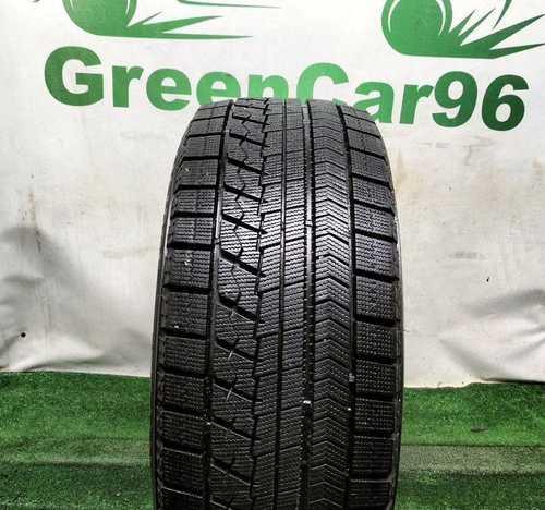 Bridgestone Blizzak VRX 215/55 R17