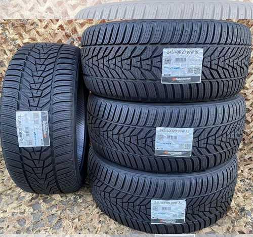 Hankook Winter I'Cept Evo 3 W330 245/40 R20 99W