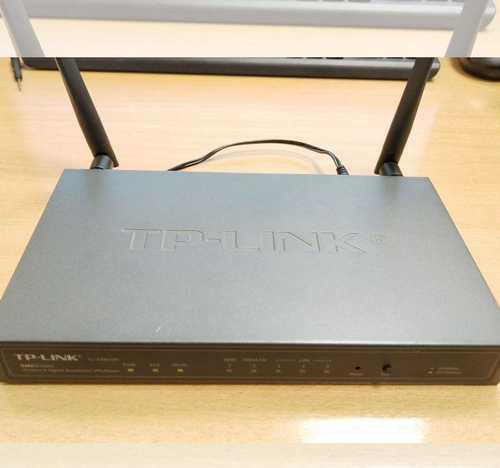 Wi-Fi роутер TP-link TL-ER604W