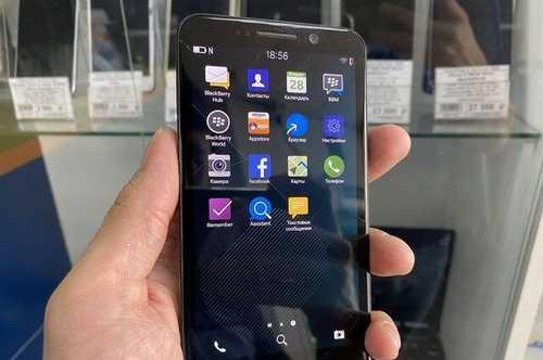 Смартфон BlackBerry Z30 LTE - NFC
