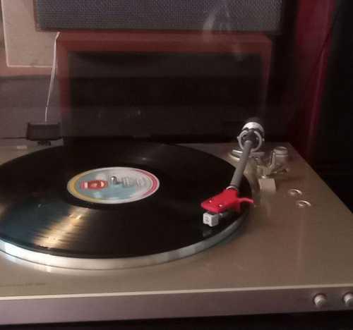 Denon DP300F