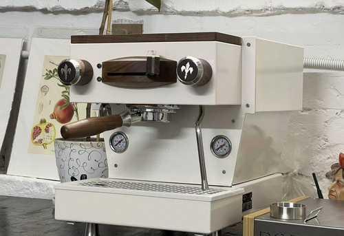 Кофемашина La Marzocco Linea Mini