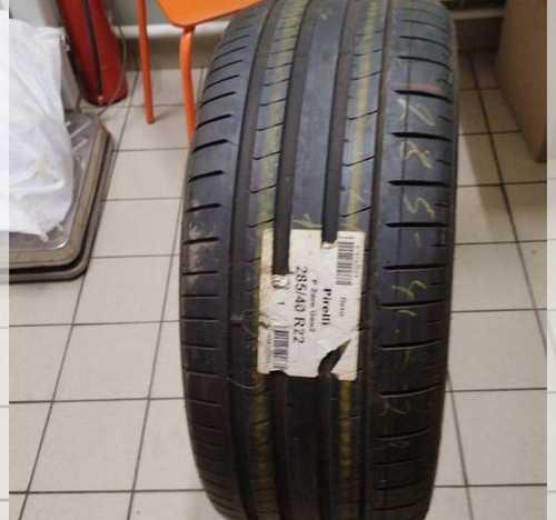 Pirelli P Zero 285/40 R22