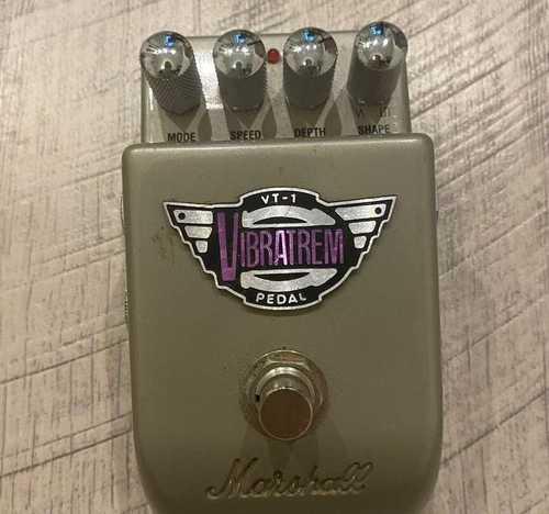 Гитарная педаль тремоло Marshall Vibratrem