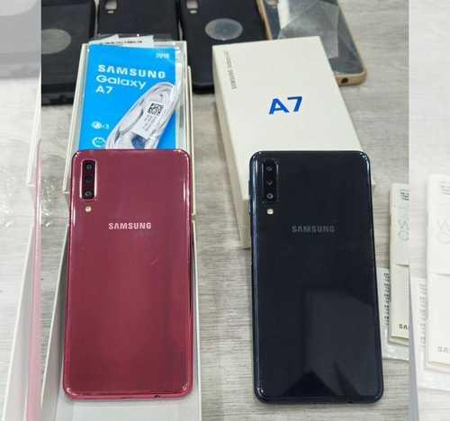 Samsung Galaxy A7 (2018), 4/64 ГБ