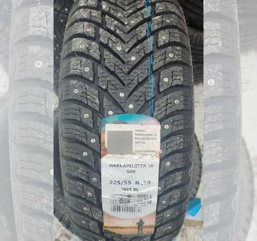 Nokian Tyres Hakkapeliitta 10 225/55 R19 103T