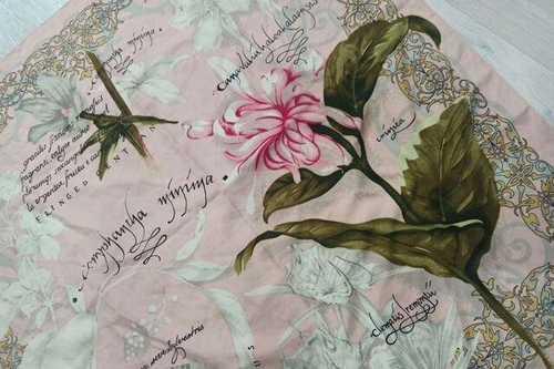 Платок шелковый коллекция gucci flora италия