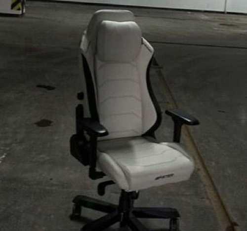 Кресло DxRacer I-DMC