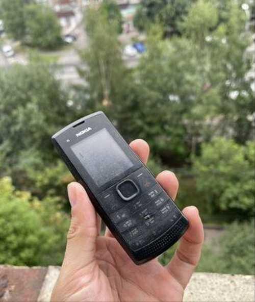 Nokia x1-01 оригинал очень громкий